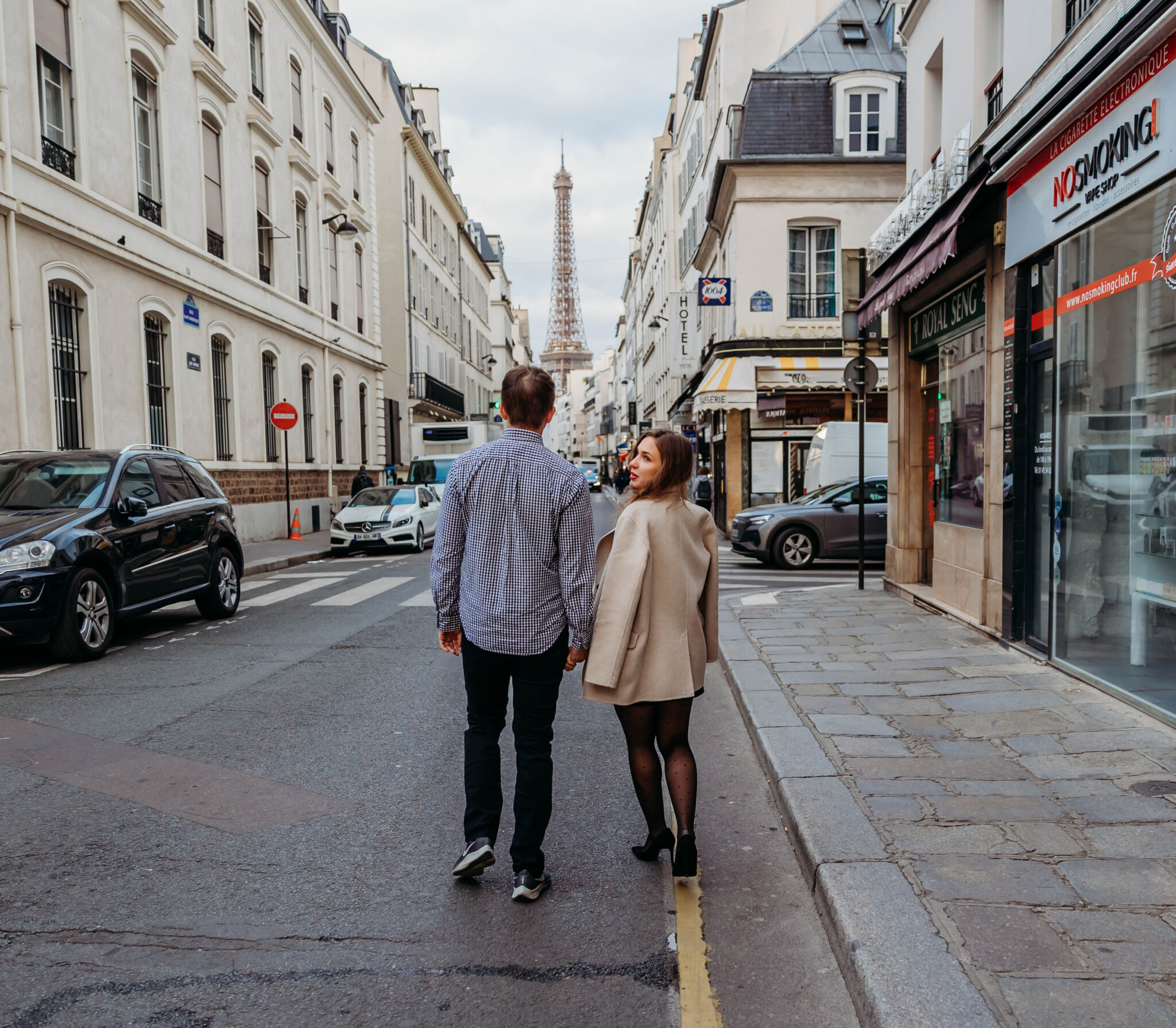 Couples session in Paris, France